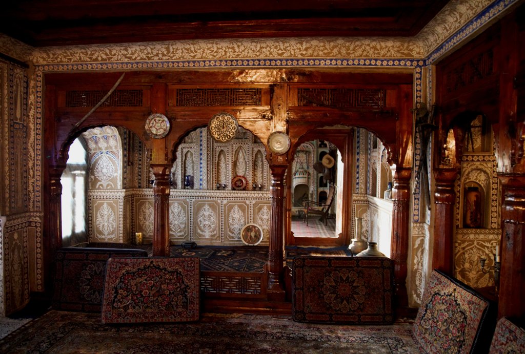 Jalali House: Kashmir’s Marvel Mansion